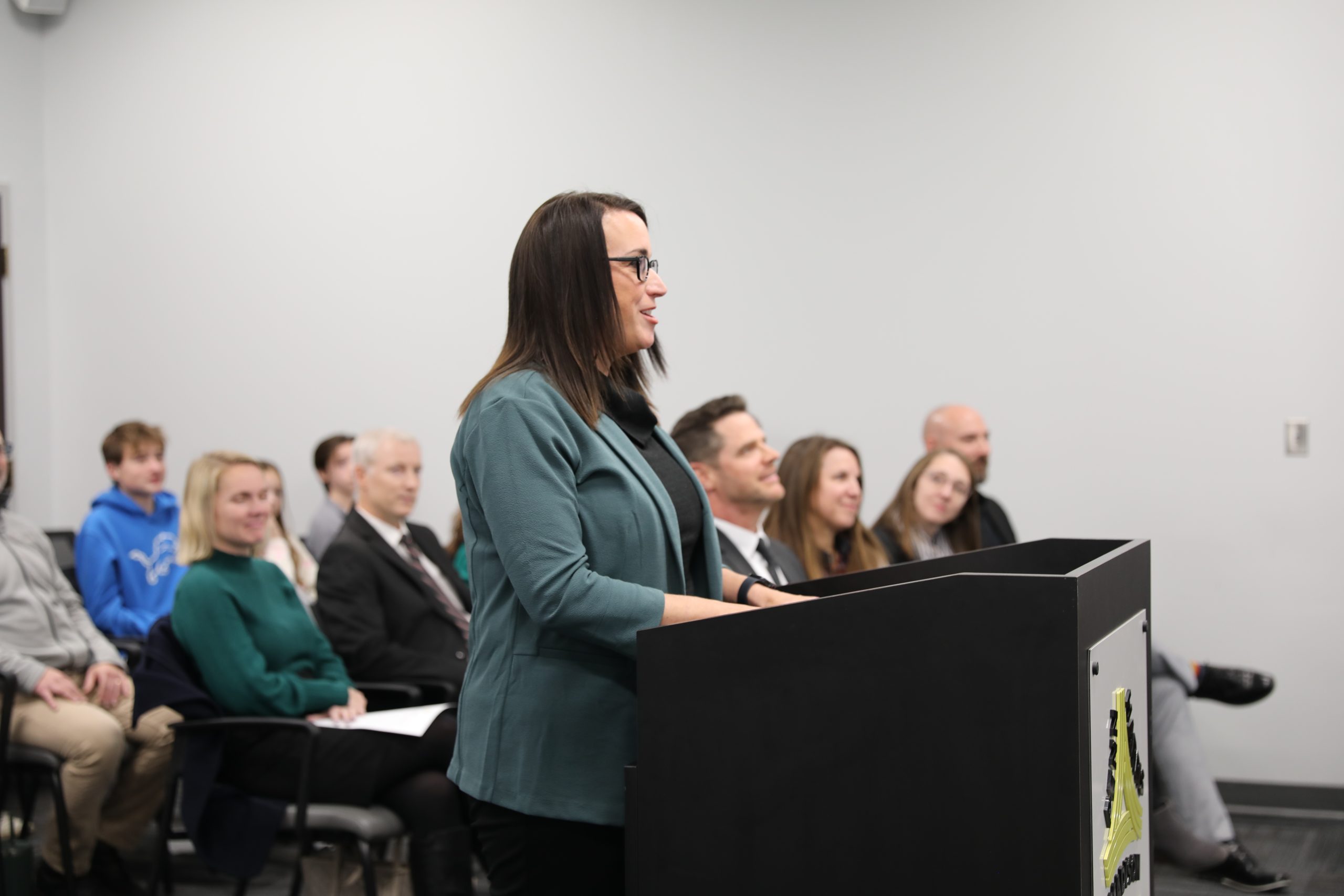 Lindsay Helman-Cass Named Meadow’s Edge New Principal - Meadows Edge ...